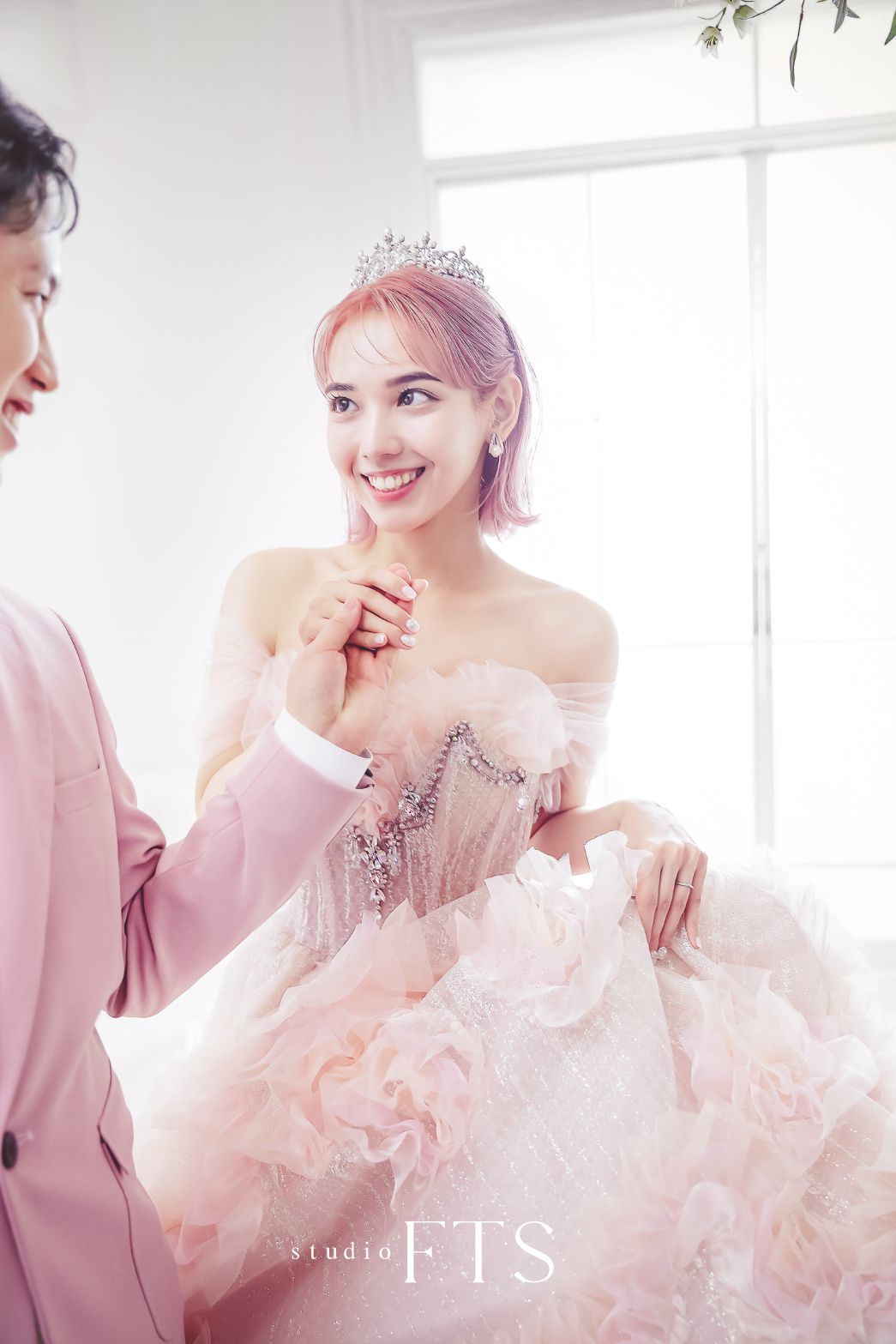 FTSのスタッフブログ(可愛さ全開！ピンクドレス！)【Photorait】